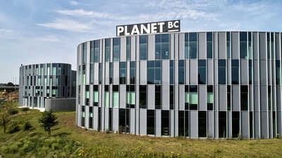 Planet Group Interim - PlanetGroup